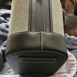 Bags | Vunque Bucket Bag | Poshmark